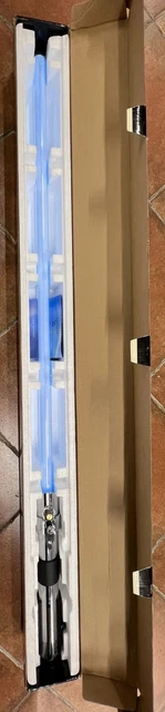 ANAKIN SKYWALKER LIGHTSABER Replica - Master Replica Force FX Collectible EUR 263,00 - PicClick FR
