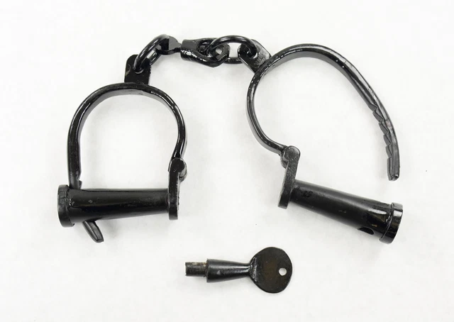 MEDIEVAL DUNGEON SHACKLES Manacles Hand Cuffs Functional Replica £44.88 ...