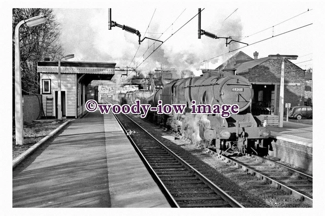 BB0885 - BR Railway Engine 48260 at Acton Bridge Station in 1961 ...