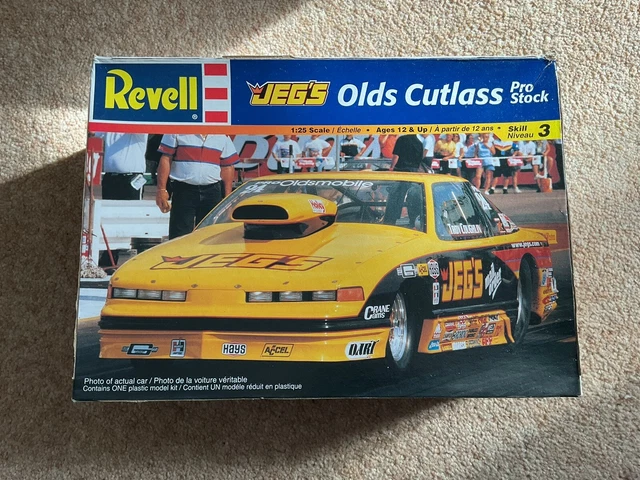 REVELL JEGS OLDS Cutlass Pro Stock Dragster 1:25 Scale Model Kit Hot ...