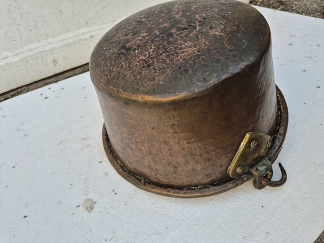ANCIEN CHAUDRON XIXÈME cuivre martelé avec anse En fer 38cm X 18cm EUR ...