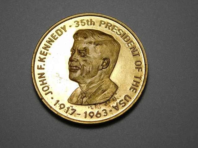 VINTAGE COIN TOKEN MEDAL JOHN F KENNEDY 35th PRESIDENT OF US 1917-1963 ...
