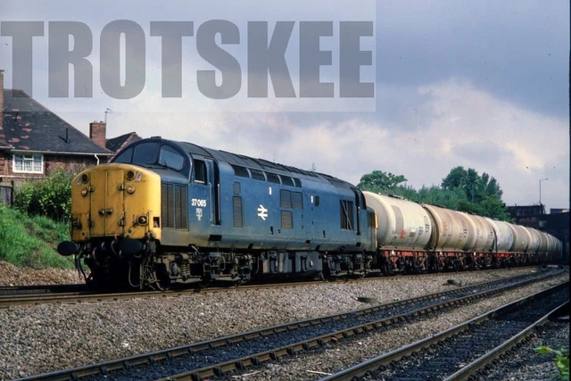 35MM SLIDE BR British Railways Diesel Loco Class 37 37065 Bolton 1987 ...