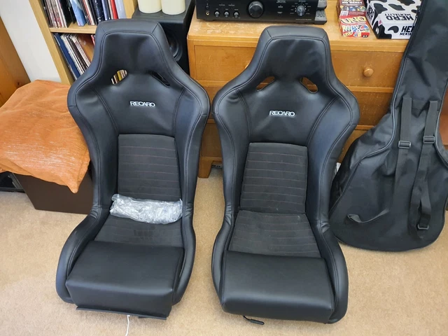 FIBREGLASS RZ STYLE Bucket Seats, like Mk1 Mazda MX5 RS Limited/ FD-RX7 ...