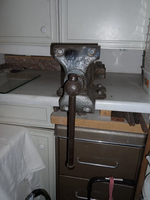 ANTIQUE HEAVY DUTY double jaw Bench Engineering Vice from SWINDENS £208 ...