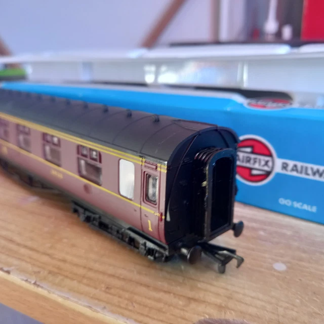 AIRFIX 54202-1 60FT. Composite Corridor LMS Coach - SOLD INDIVIDUALLY £ ...
