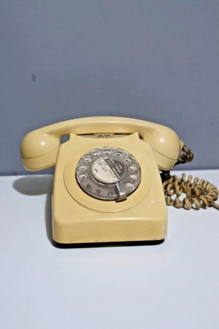 VINTAGE CREAM ROTARY telephone *dial turns but dose not spring back ...