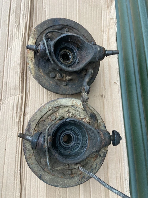 CLASSIC MINI FRONT Drum Brake Assemblys-Hubs-Flanges-Drums-Morris ...