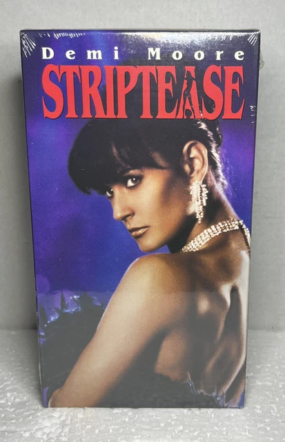 STRIPTEASE VHS COMEDY Demi Moore Burt Reynolds Armand Assante New ...