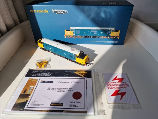ACCURASCALE CLASS 37 37610 HNRC DCC Ready ROS Exclusive £250.00 ...