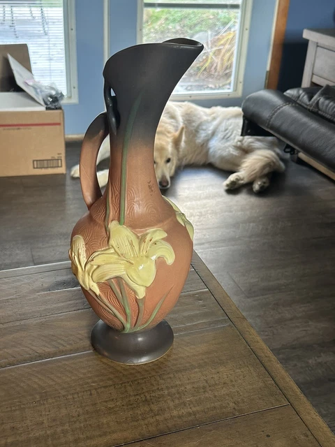VINTAGE REPRODUCTION - Roseville Pottery ~ Zephyr Lily Ewer Vase ...