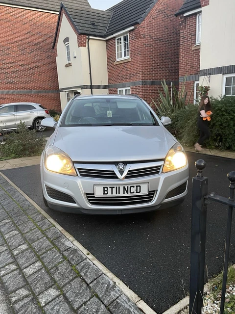 VAUXHALL ASTRA VAN Sportive 2011 MOT 26 £2,695.00 - PicClick UK