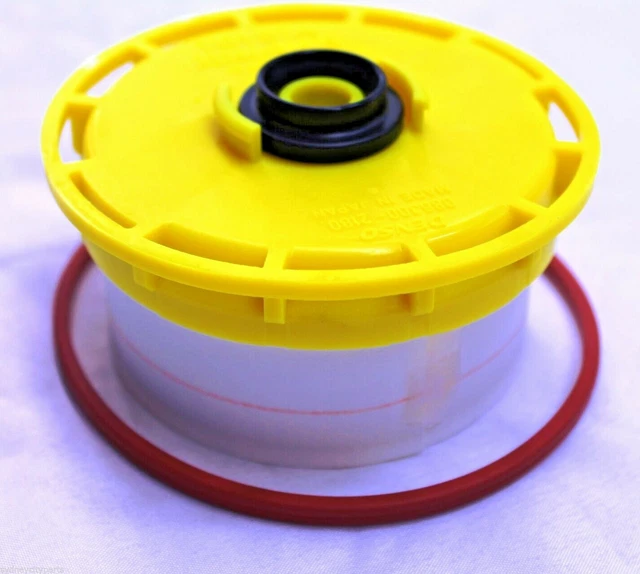 TOYOTA LANDCRUISER FUEL Filter Turbo Diesel V8 200 Series Early Sept 07 ...