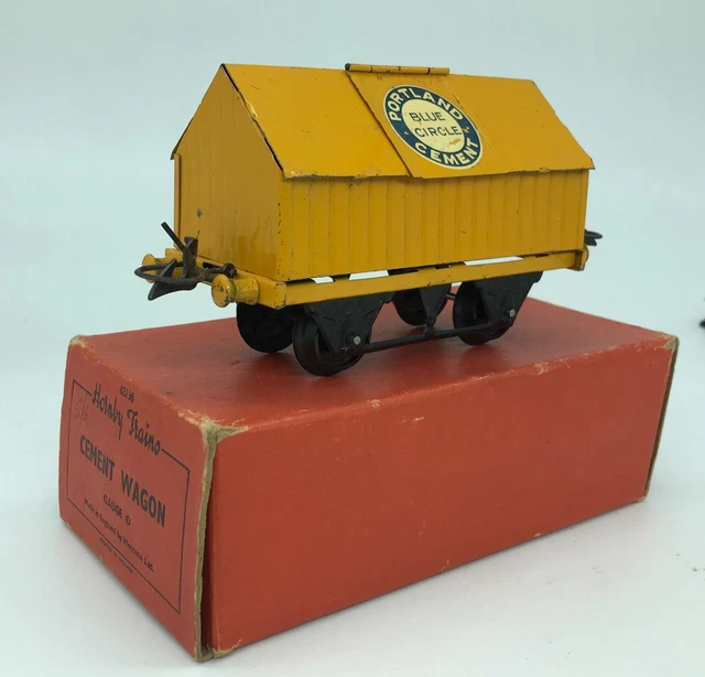 HORNBY O GAUGE Blue Circle Portland Cement Wagon Rail Railway & Box ...