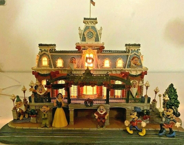 DISNEY MAIN ST Disneyland Train Station Snow White Mickey Danbury Mint ...
