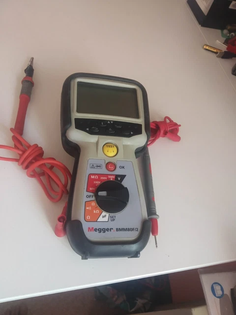 MULTIMETRE CAPACIMETRE MEGGER Bmm80F/2 - Mégohmmètre-Capacimètre EUR 99 ...
