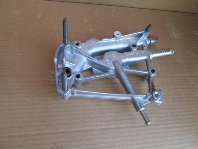 NUOVO ORIGINALE VW Crafter Transporter T6 Radiatore EGR Supporto ...