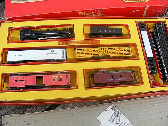 TRIANG RAILWAYS TRAIN Set Rs.15 £250.00 - PicClick UK