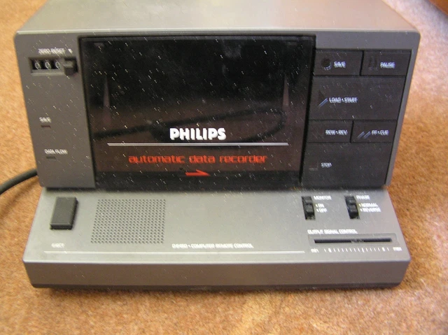 VINTAGE PHILIPS AUTOMATIC Data Recorder D6450/35P 9V Dc 1.5W Austria ...
