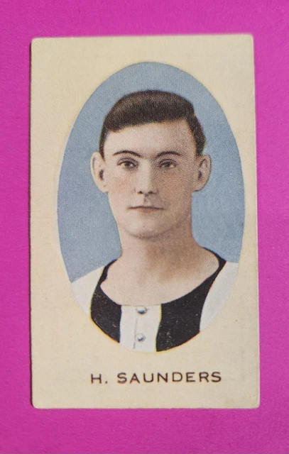 1925 VFL J.J. Schuh Magpie Cigarettes Card H.Saunders Collingwood $220. ...