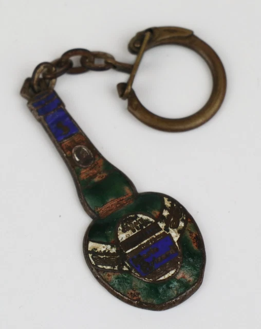 RARE VINTAGE MARIE BRIZARD Liqueurs Bottle Enamel KEYRING - Bordeaux ...