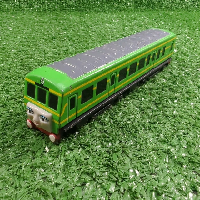 DAISY ERTL THOMAS The Tank Engine & Friends Die Cast Train Engine 2001 ...