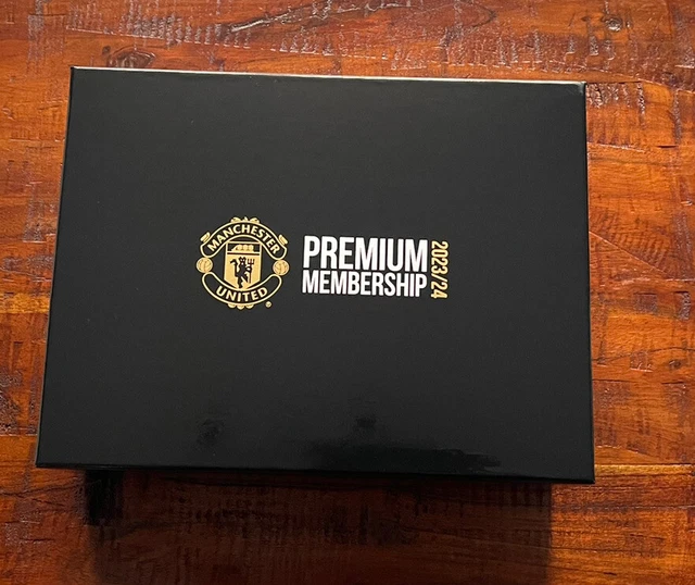 NEW OFFICIAL MANCHESTER United Premium Membership Supporters Kit 2023 ...
