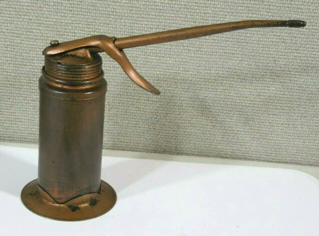 VINTAGE SMALL 1960'S "Hand Pump Oiler" Straight Rigid Spout £14.59 ...