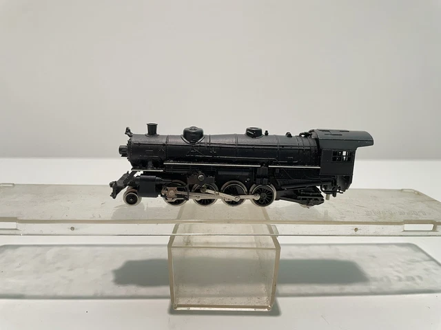 ATLAS N SCALE Model Trains Train Steam Locomotive Engine 2-8-2 ...
