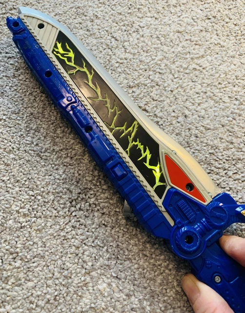 POWER RANGERS DINO Charge Deluxe Sword Dagger And Pteranodon Charge £5. ...