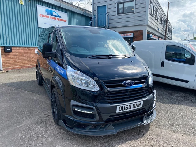 2018 (68) FORD TRANSIT CUSTOM MSRT Crew Van Automatic One Owner NO VAT ...