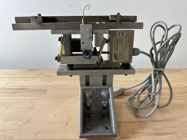 HENSLE SFA 18 Linearförderer / Schwingförderantrieb mit Steuergerät EUR ...