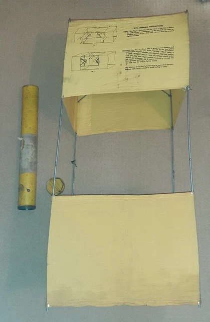 WW2 RAF RESCUE Aerial Box Kite In Original Canister EUR 66,28 - PicClick DE