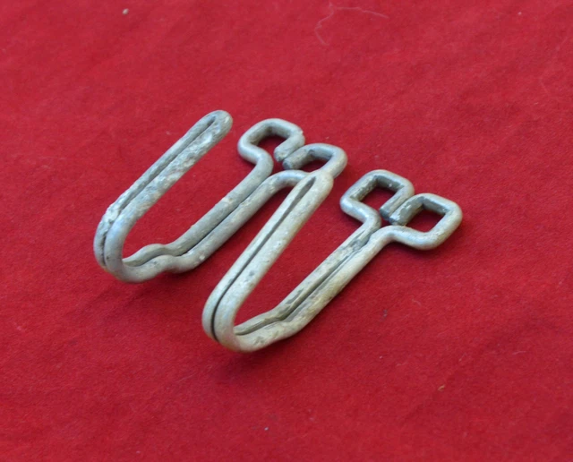 GERMAN WW2 WEHRMACHT ALUMINUM HOOK TO UNIFORM SET of 2 pcs War Relic £ ...