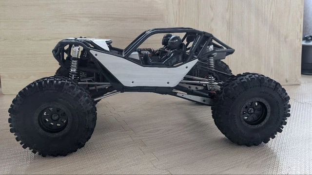AXIAL RBX10 RC Car with Gyro V4 and RC4WD Transmitter Custom Setup £537 ...