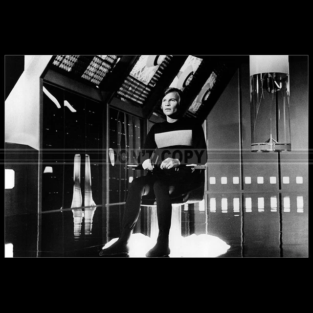 PHOTO F.027236 MICHAEL YORK (LOGAN'S RUN) 1976 EUR 5,99 - PicClick FR