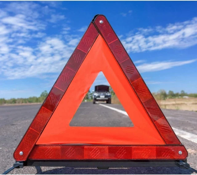 CAR WARNING TRIANGLE according to current standard 2024 ECE R27 ...