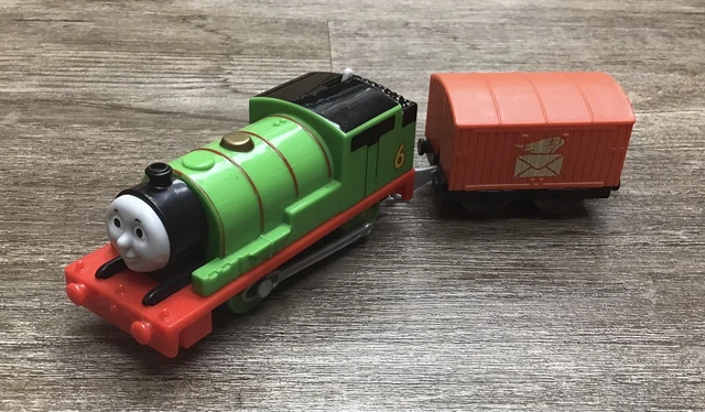 FISHER PRICE THOMAS And Friends Trackmaster Percy avec Mail Coach Works ...