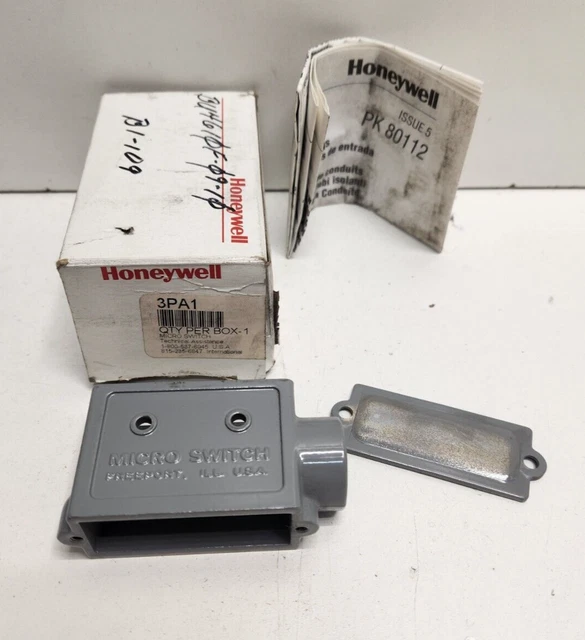 NEW OLD STOCK! Honeywell Micro-Switch Snap Action Switch Enclosure 3Pa1 ...