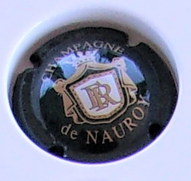 CAPSULE DE CHAMPAGNE RUDLOFF-eric n° 4 ( cuvee de NAUROY) cote 19 EUR ...