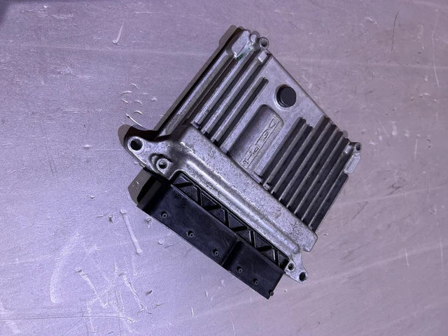 MERCEDES E-CLASS ECU Engine Control Unit W211 2.2 Diesel E220 CDI ...