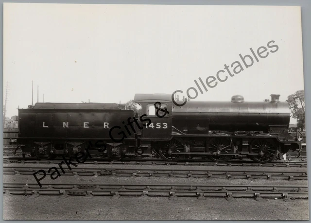 LNER STEAM TRAIN Locomotive No 1453 London North Eastern Railway ...