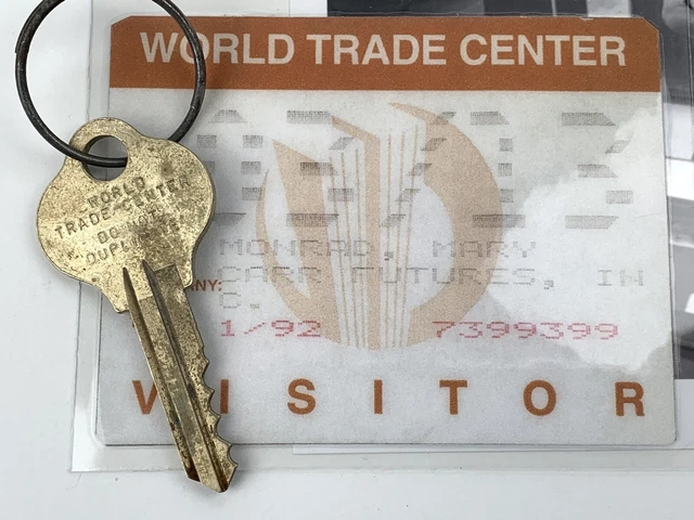 WORLD TRADE CENTER Key + Visitor Pass Badge + Photo New York, Twin ...