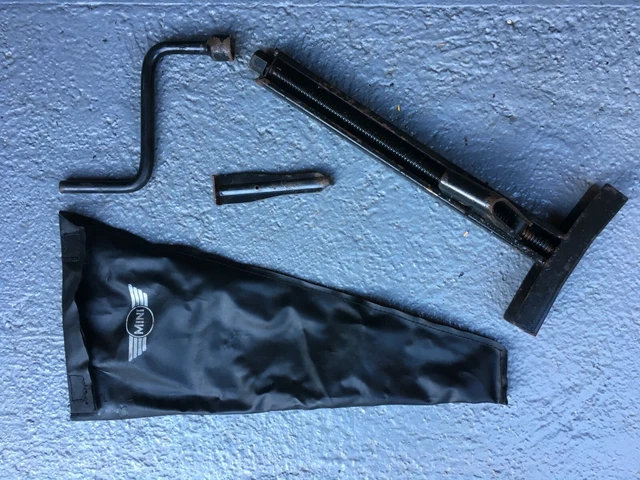 CLASSIC MINI COOPER jack and bag sportspack rover mini cooper tool kit ...