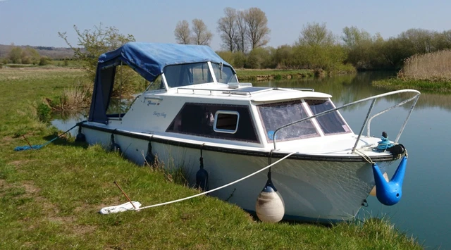 BOAT - SEAMASTER 20 River Cruiser (trailer available at extra cost) £ ...