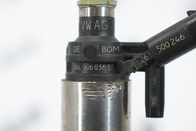 ORIGINAL AUDI S3 8V (A3) injection nozzle injection valve injector ...