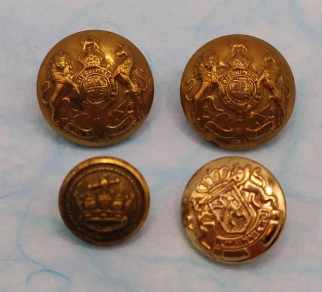 4 VINTAGE MILITARY Buttons British Army WWI WWII Crest Morton + Crowder ...