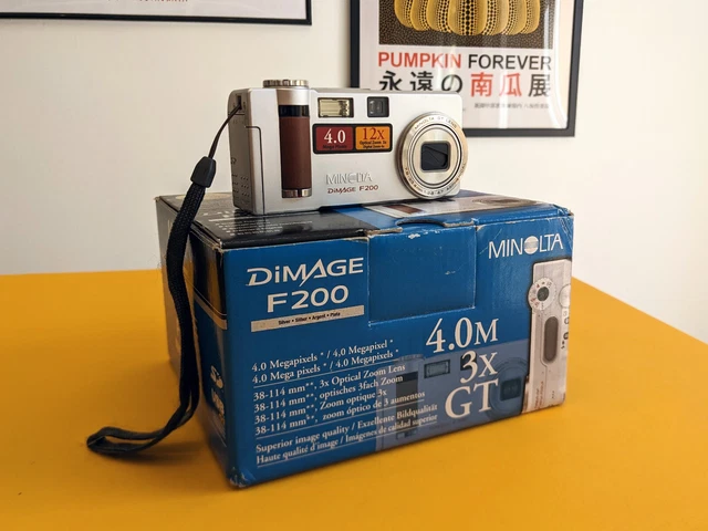 MINOLTA DIMAGE F200 4MP Digicam CCD Camera Sensor + SD + Original BOX £ ...