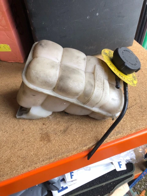 LAND ROVER DISCOVERY 2 td5 water HEADER TANK RADIATOR EXPANSION BOTTLE ...