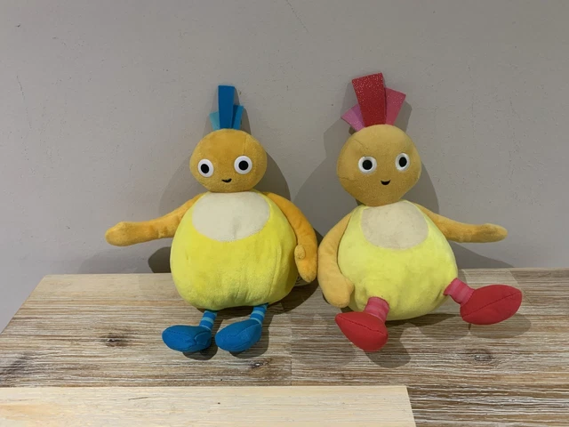 TWIRLYWOOS TALKING Chickedy & Chick 8” Soft Plush Toy Bundle £8.99 ...